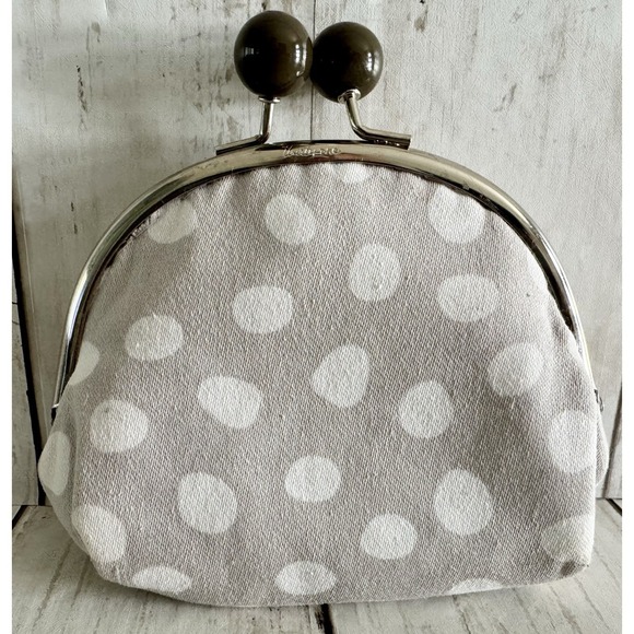 thirty-one | Accessories | Thirty One Change Purse Double Kiss Lock ...